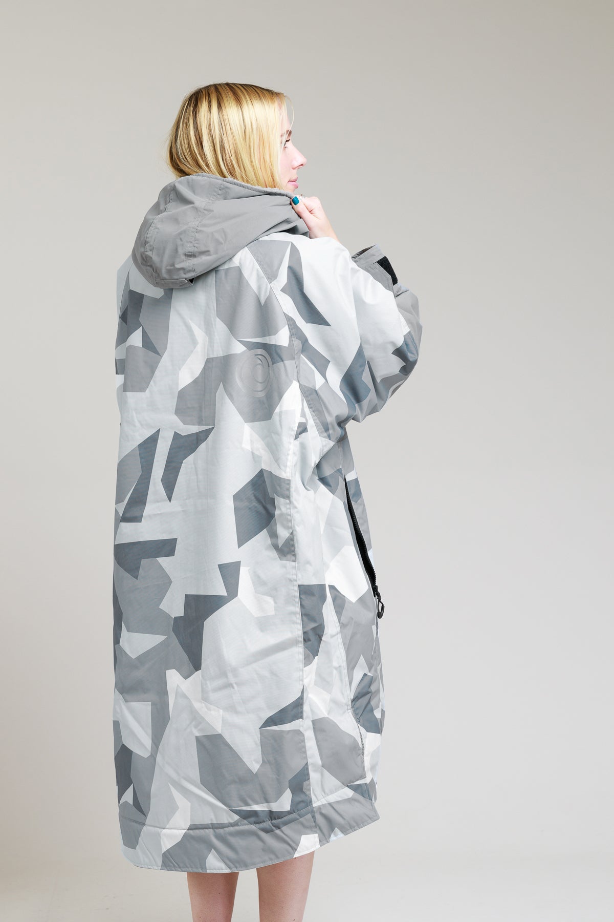 Adults Hard Shell Robe - Arctic Camo – White Water